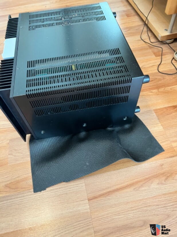 Rotel RB 1090 2 channel amp Photo #4175902 - US Audio Mart