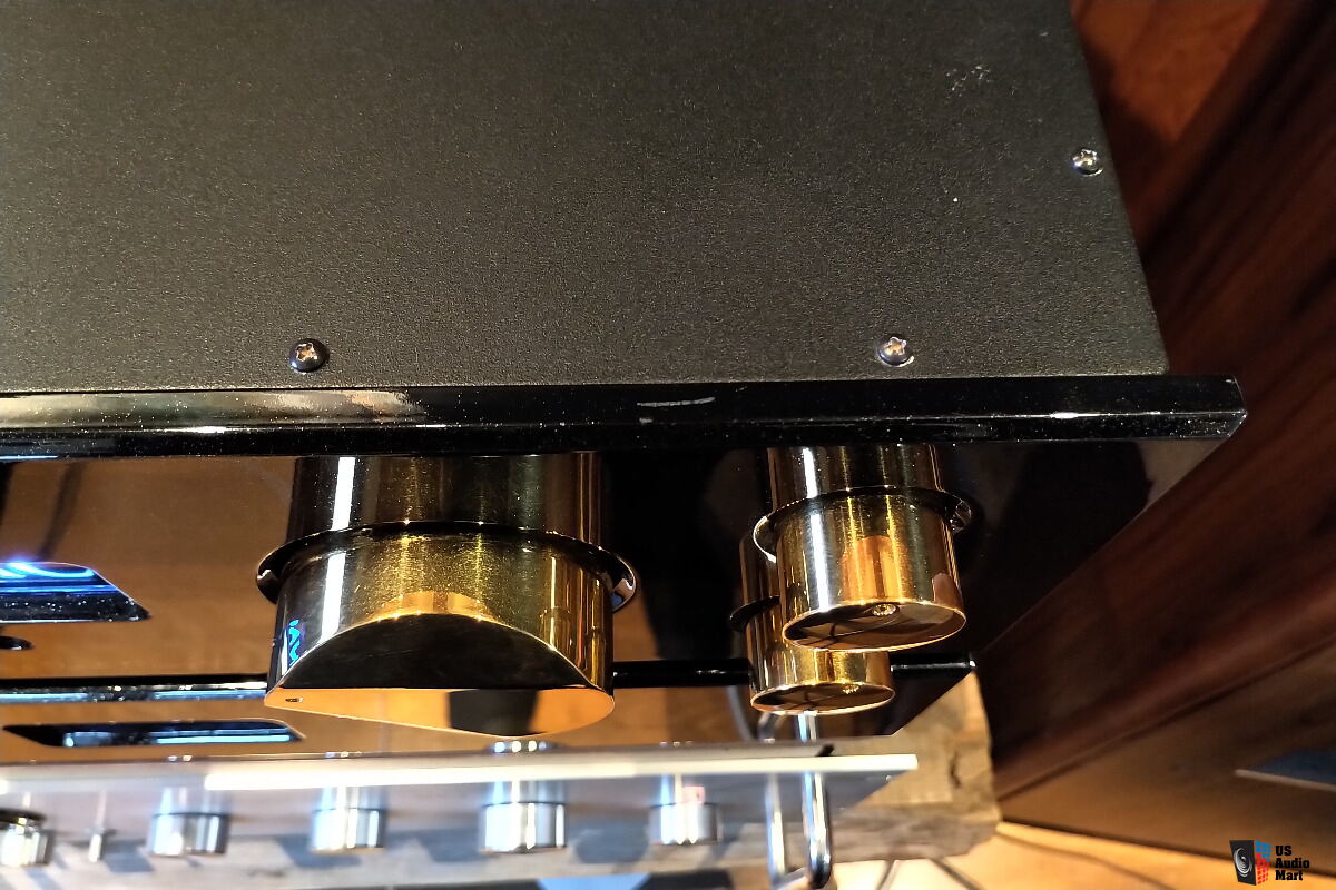 VAC Signature Mk IIa Pre-Amp with Special Edition (SE) Upgrade + Mono ...