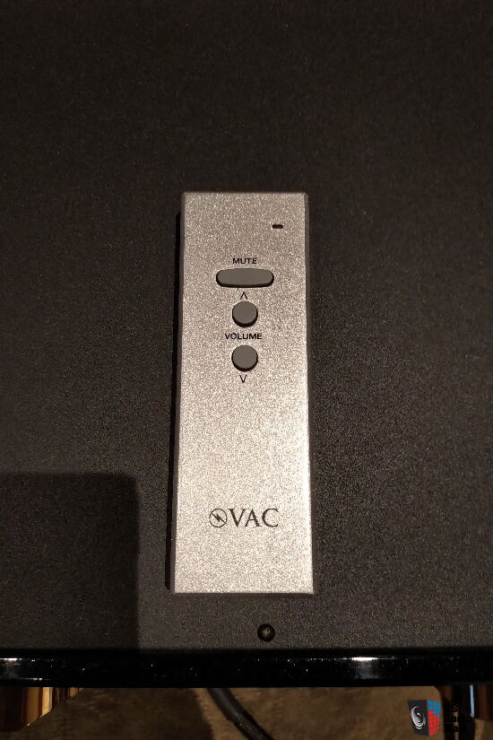 VAC Signature Mk IIa Pre-Amp with Special Edition (SE) Upgrade + Mono ...