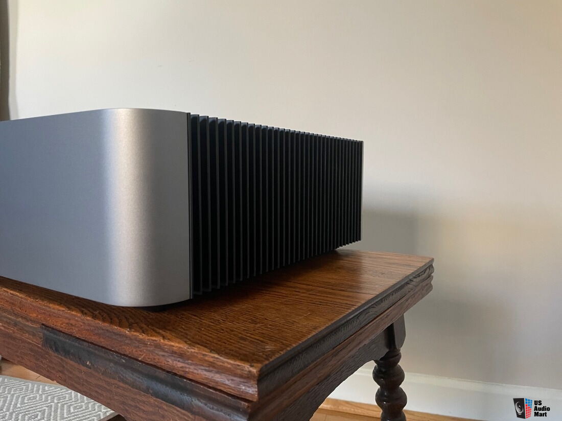 Cambridge Edge W amp Photo #4178686 - US Audio Mart