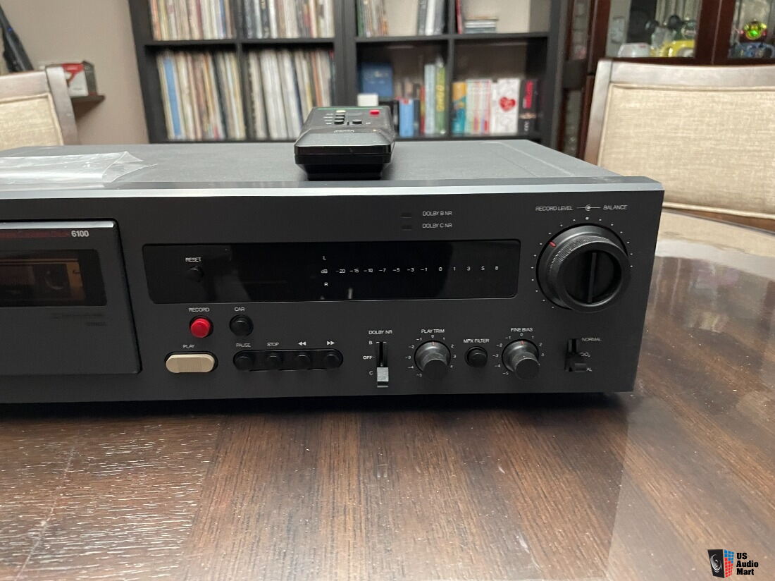 NAD 6100 Monitor Series Cassette Deck With Remote AudioQuest Cables