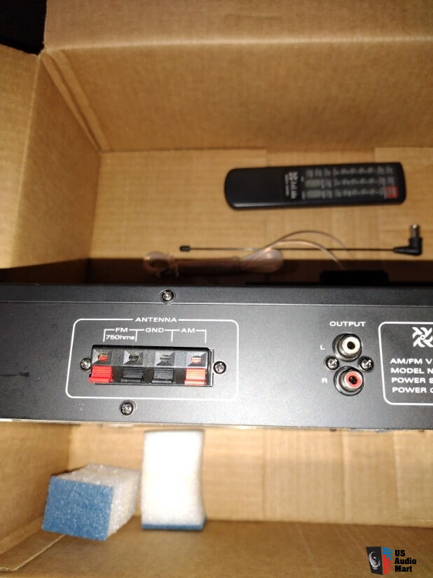 JoLida AM/FM vacuum tube stereo tuner JD-401A Photo #4179449 - US Audio ...
