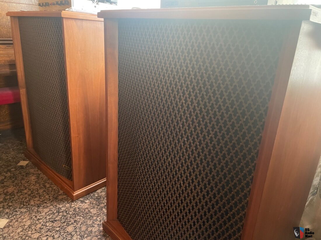 Altec Lansing A7 Magnificent's the The Voice of the Theater speakers ...