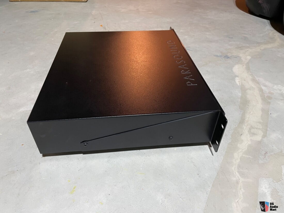 Parasound New Classic Model 2100 Preamplifier Photo #4194188 - US Audio ...