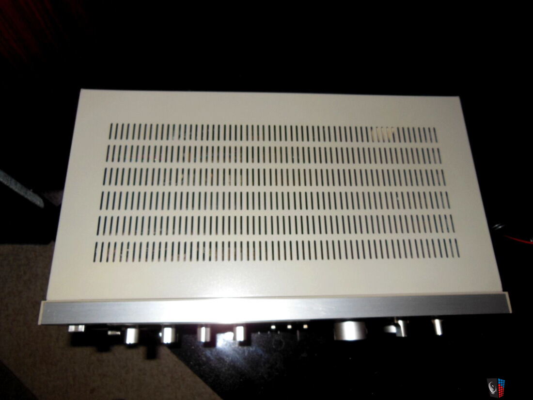 Hitachi AM-FM Stereo Tuner FT-4000 Classic Silver-Face Photo #4197686 ...