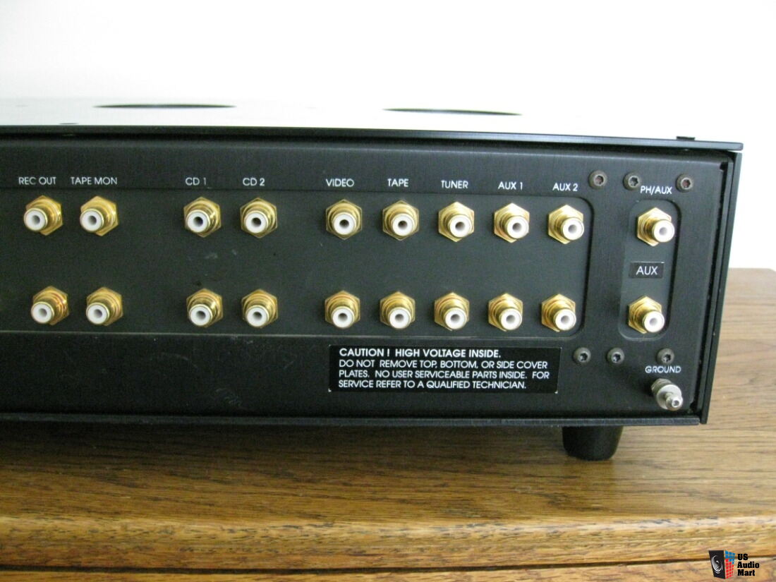 Hovland HP100 vacuum-tube preamplifier with line stage Photo #4198332 ...