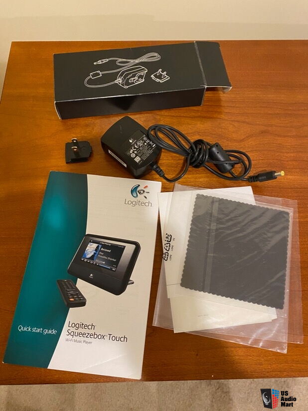 Logitech Squeezebox Touch in box with remote Photo #4199908 - US Audio Mart