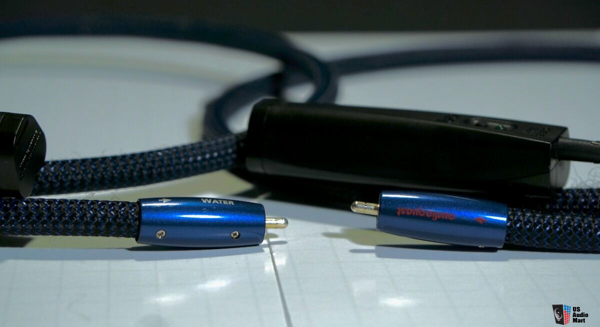 Audioquest Water RCA 1m Interconnect Pair-Excellent Condition-Shipping ...