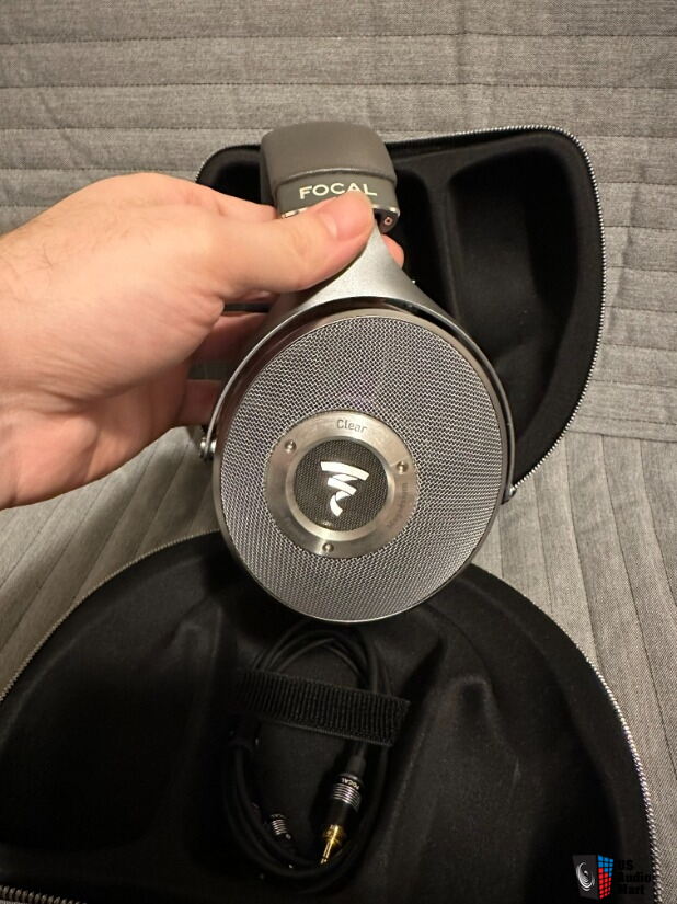Focal Clear very good condition Photo #4202024 - Canuck Audio Mart