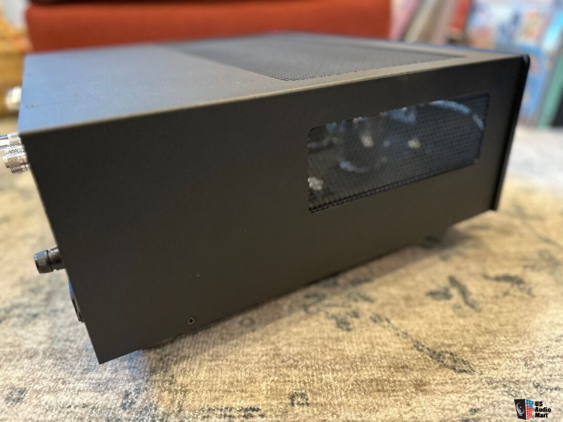 Rogue Audio Stereo 100 Dark ***with Stillpoints Ultra footers and bases ...