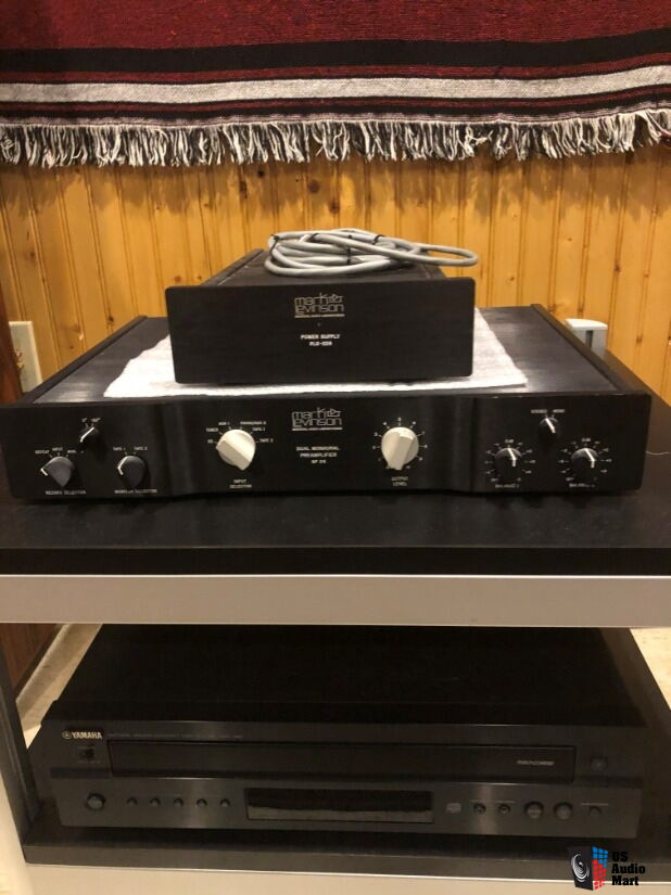Mark Levinson ML26 Preamplifier & PLS-228 Power Supply Photo #4206543 ...