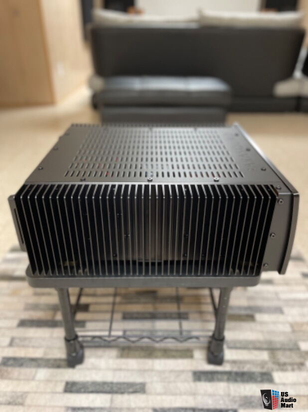 Parasound Halo A 21+ Stereo power amplifier 300 wpc Photo #4210013 - US ...