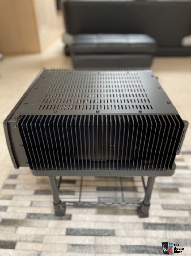 Parasound Halo A 21+ Stereo power amplifier 300 wpc Photo #4210014 - US ...