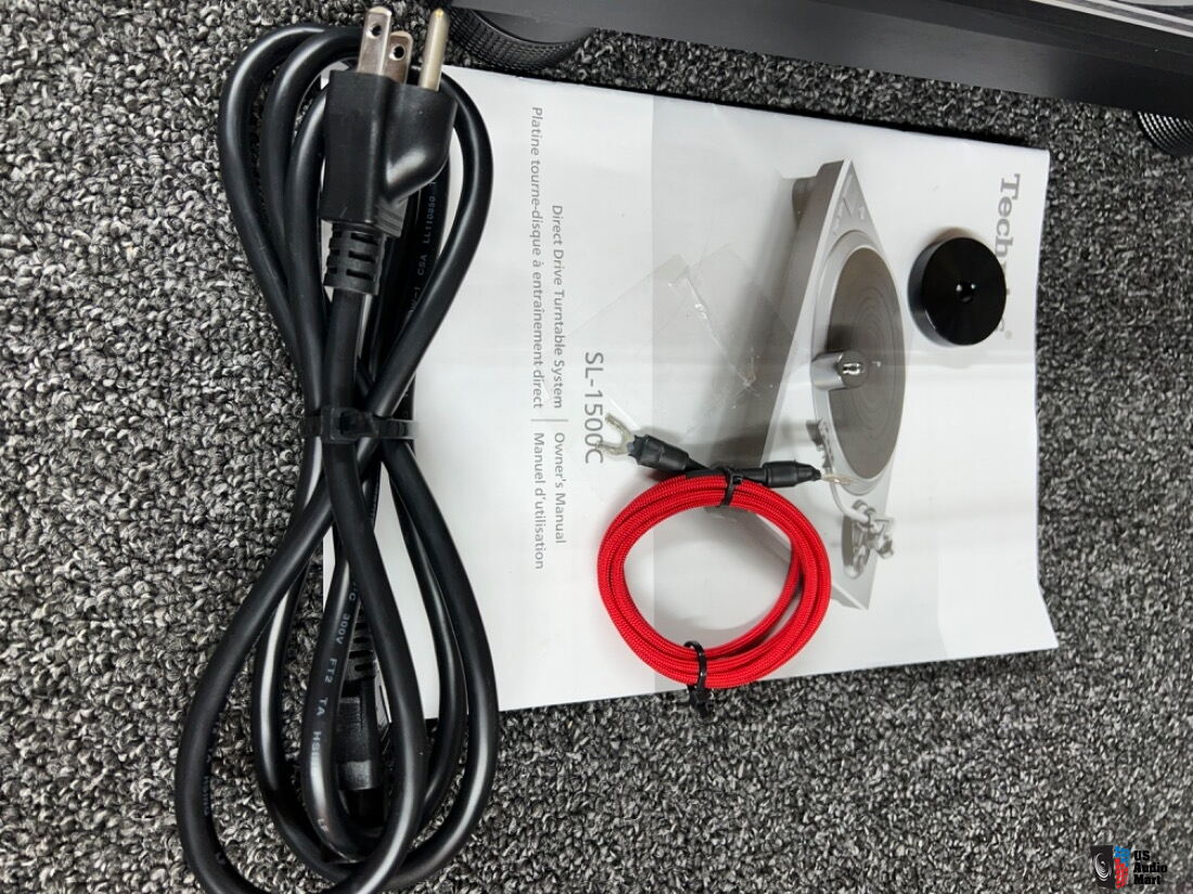 Technics SL-1500C turntable Photo #4210530 - UK Audio Mart