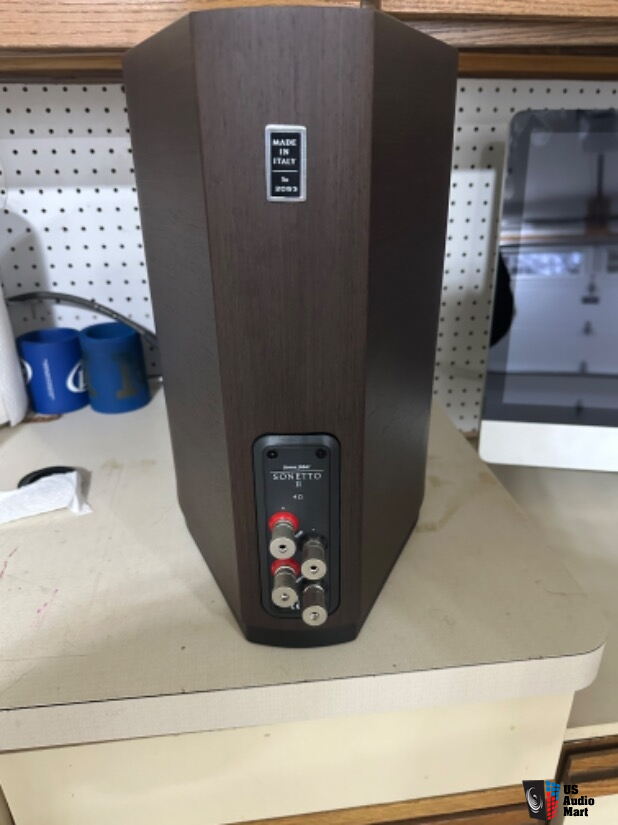 Sonus Faber Sonetto II speakers in Wenge Photo #4212825 - US Audio Mart