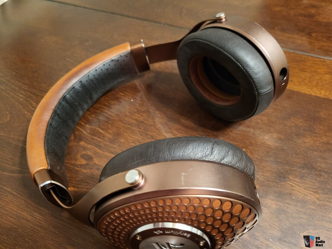 Focal Stellia with Partially Cracked Driver, Original Box and ...