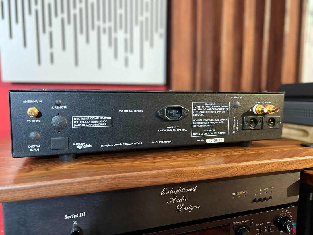 Magnum Dynalab MD 100 ANALOG FM TUNER in excellent condition Photo ...