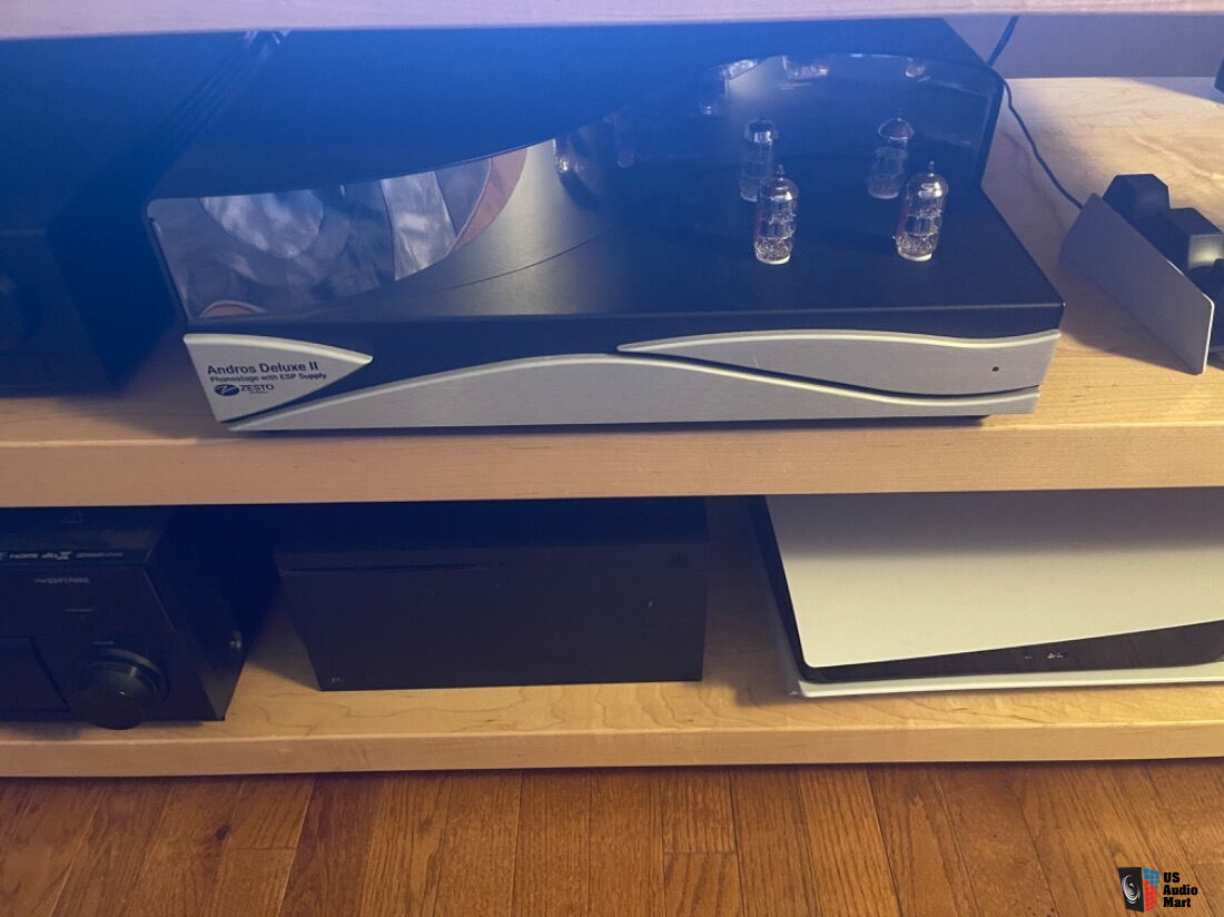 Like new Zesto Andros Deluxe II Phono stage Photo #4221292 - US Audio Mart