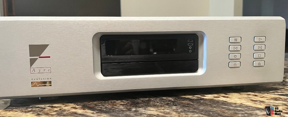 Ayre cx7 cd player Photo #4221583 - US Audio Mart