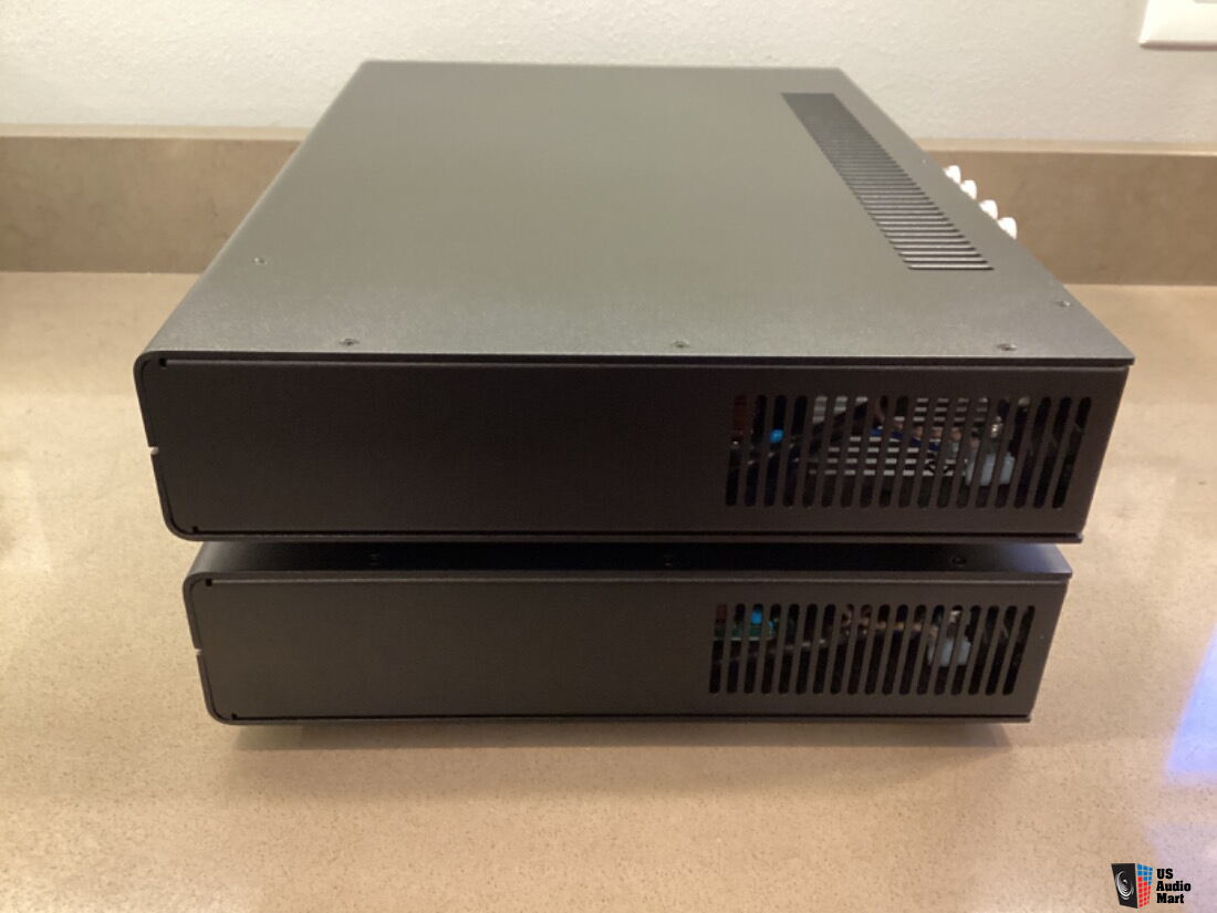 PS Audio Stellar M700 mono block amplifiers (pair) Photo #4222460 - US ...