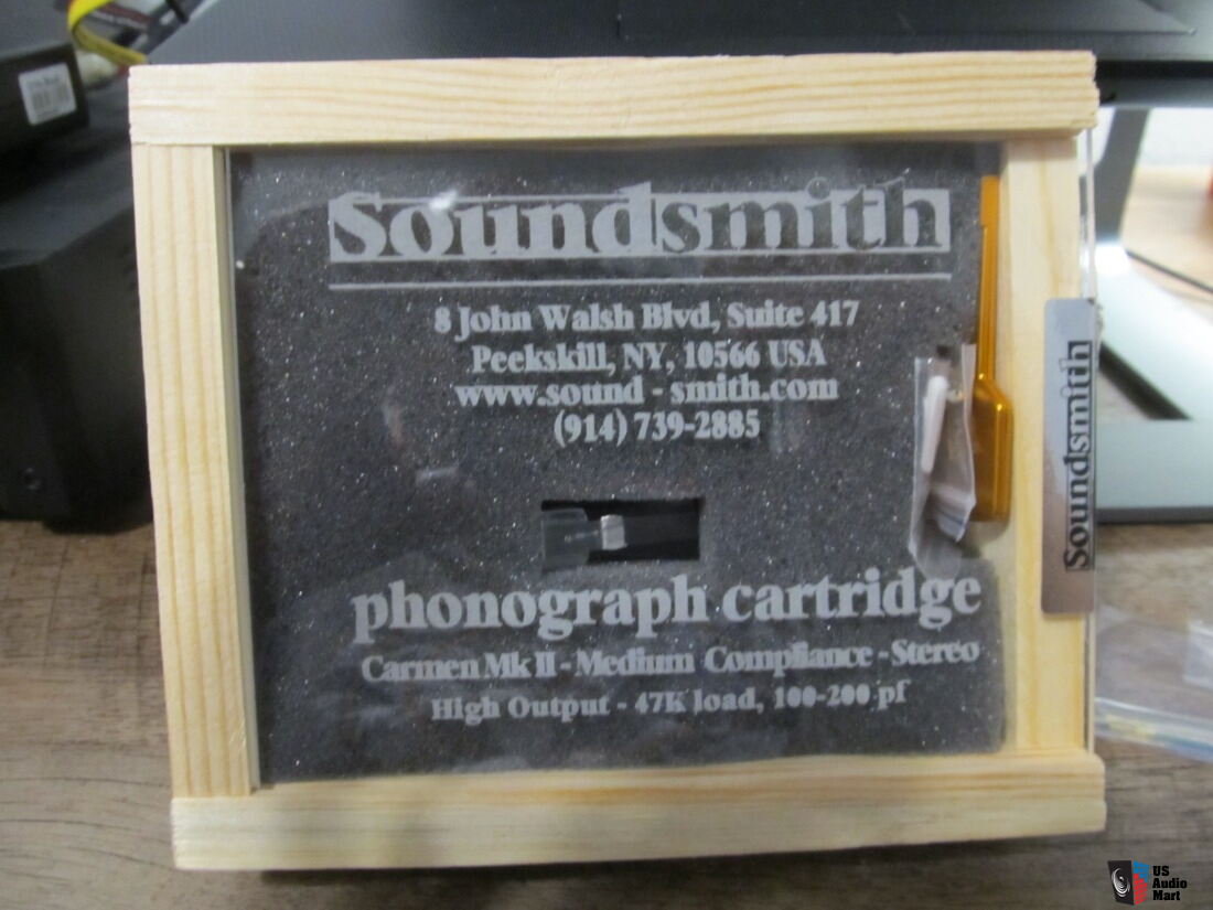 Soundsmith Carmen MK 2 high output moving iron phono cartridge Photo ...