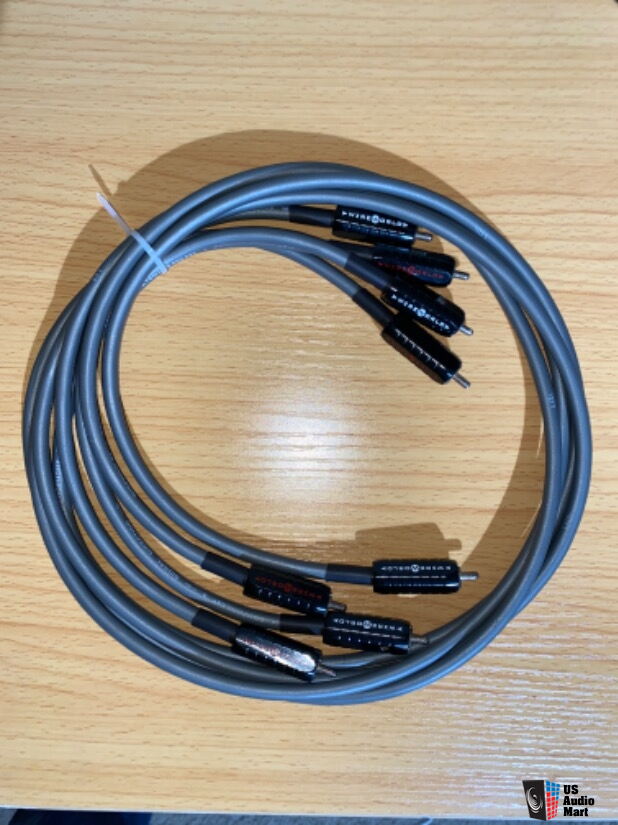 2 pair Wireworld RCA interconnects 60% off retail Photo #4233347 - US ...