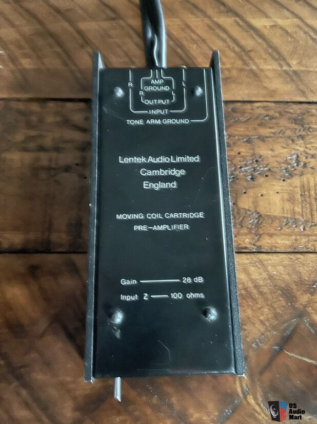 Lentek 9Volt Battery Powered Moving Coil Cartridge Head Amp ...