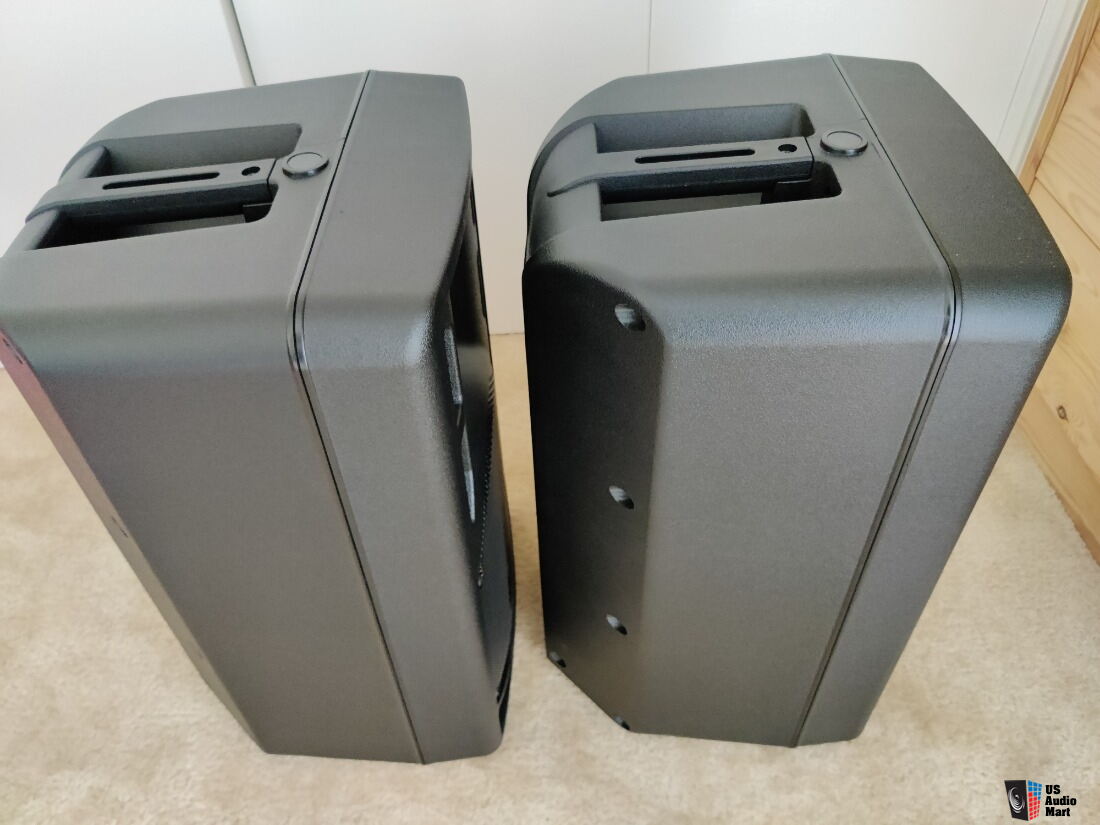 RCF ART 310A MK4 Speakers PAIR With Covers Photo #4234412 - Canuck ...