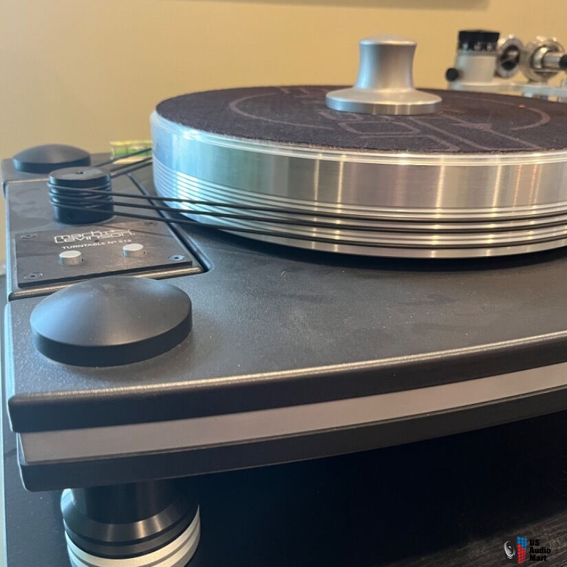 Mark Levinson No. 515 Turntable with Ortofon Cadenza Red and Cover ...