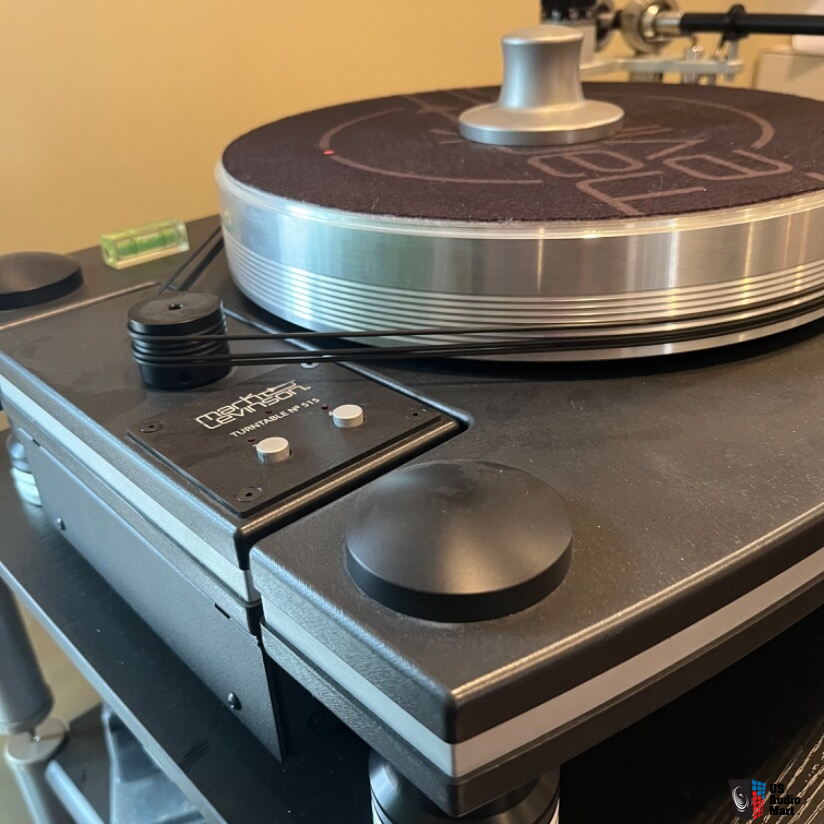 Mark Levinson No. 515 Turntable with Ortofon Cadenza Red and Cover ...