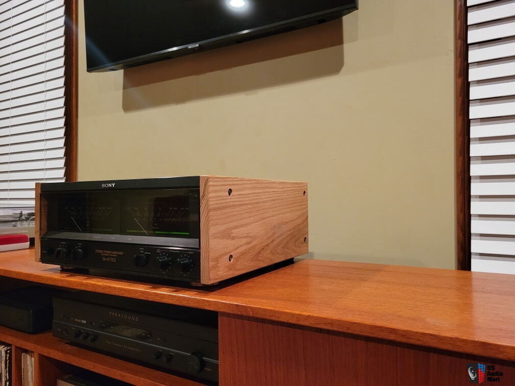 SONY TA-N77ES Amplifier in Beautiful Condition , new oak wood sides ...