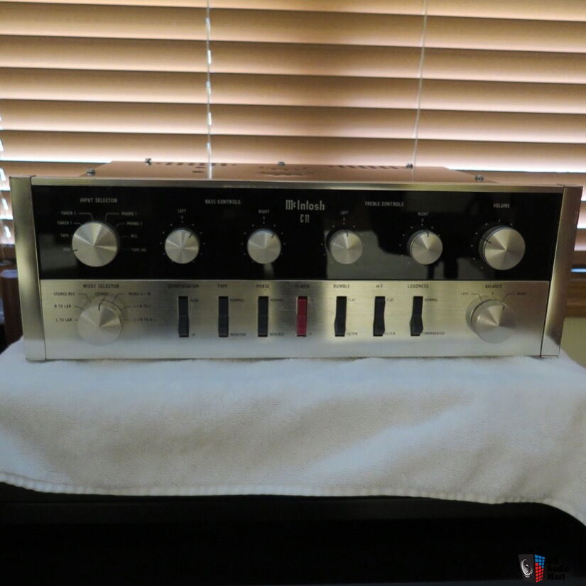 McINstosh C-11 preamp and two McIntosh MC-60 amps Photo #4240155 - US ...