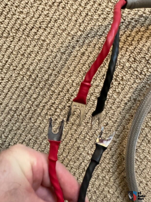 Harmonic Technology Melody Line Speaker Cables (8'/spades) Photo ...