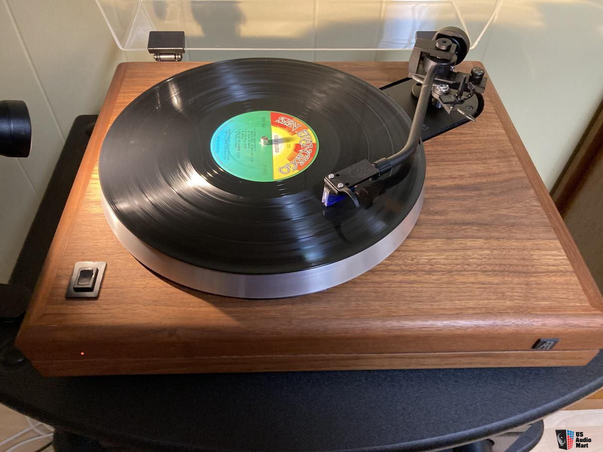 AR "The Turntable" with Sumiko Premier MMT arm Photo #4244943 - US ...