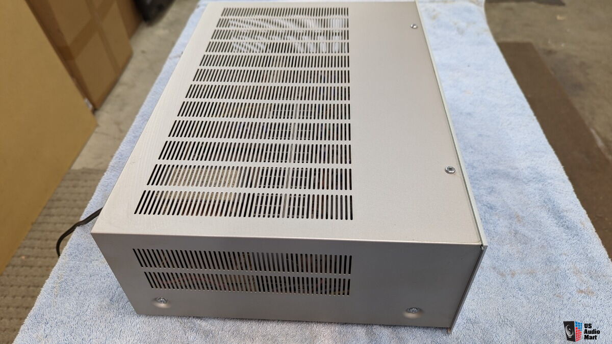 JVC R-S7 stereo receiver 1979 to 1980 Photo #4245795 - US Audio Mart