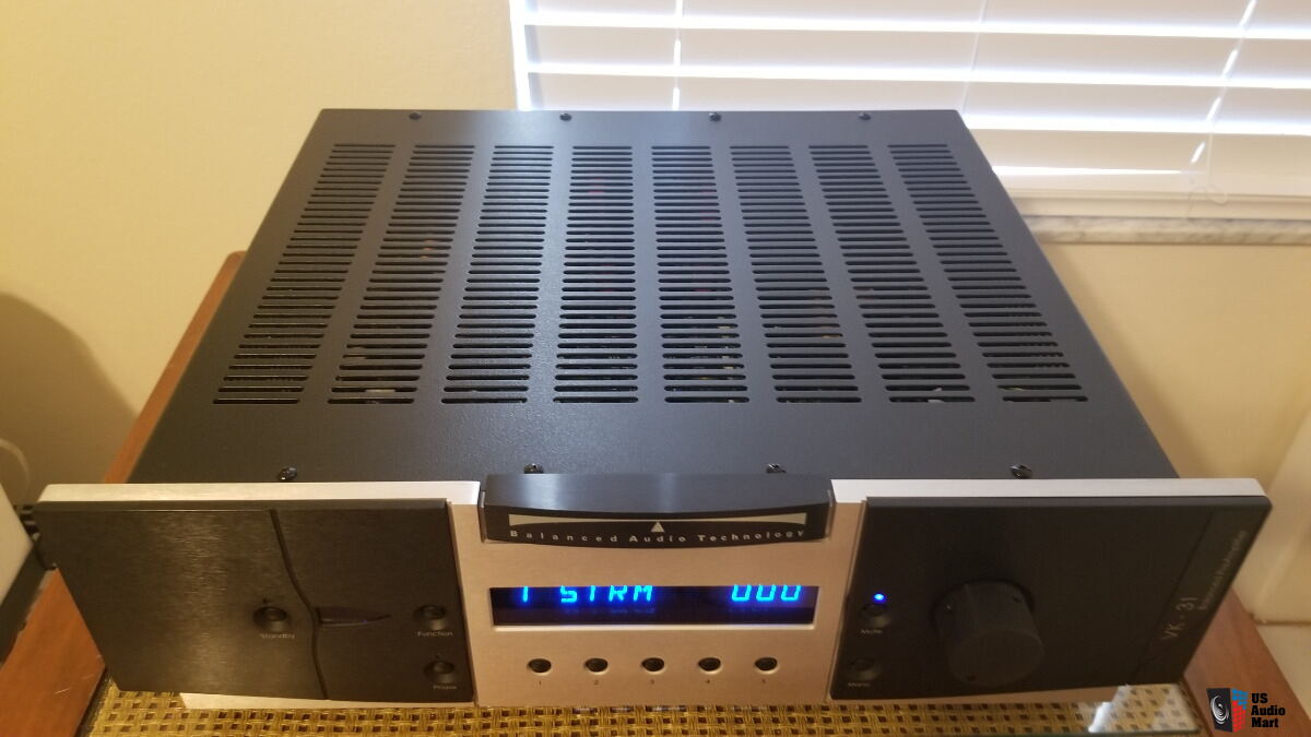 Balanced Audio Technology - BAT VK-31 Tube Preamplifier Photo #4246866 ...