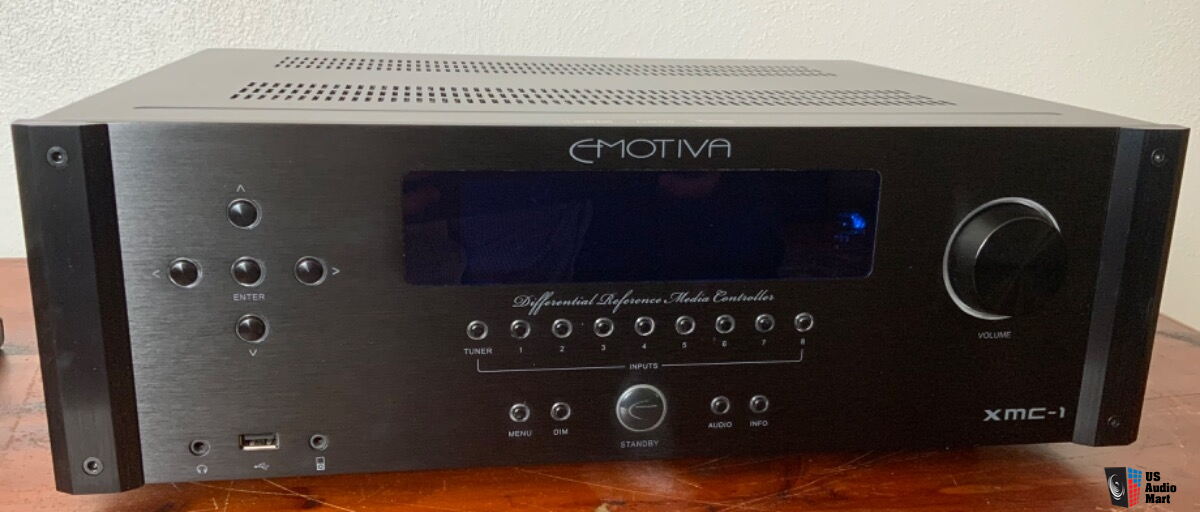 Emotiva XMC-1 7.2 channel preamp processor gen 2 Photo #4251160 - US ...