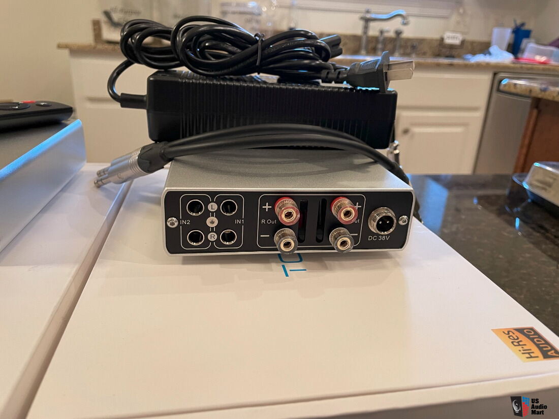 Topping PA5 Amplifier and E50 DAC Combo in Silver Photo #4252492 - UK ...