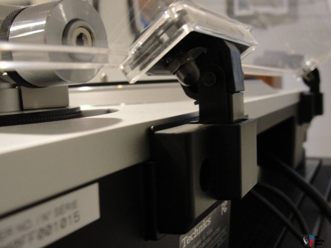 Technics SL 1500C turntable Photo #4254594 - US Audio Mart