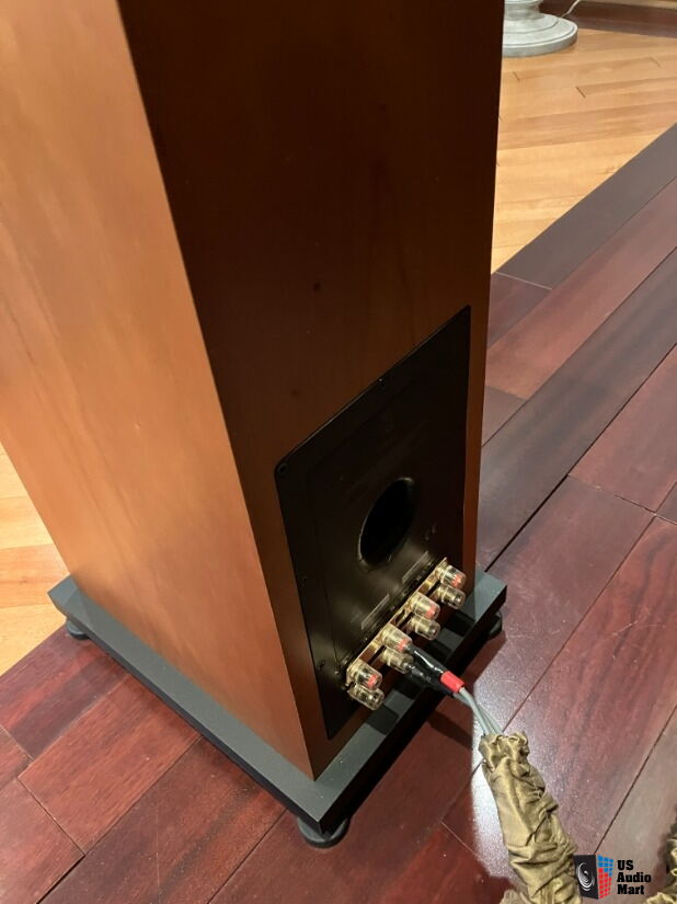 Linn Majik 140 Cherry Photo #4256464 - US Audio Mart