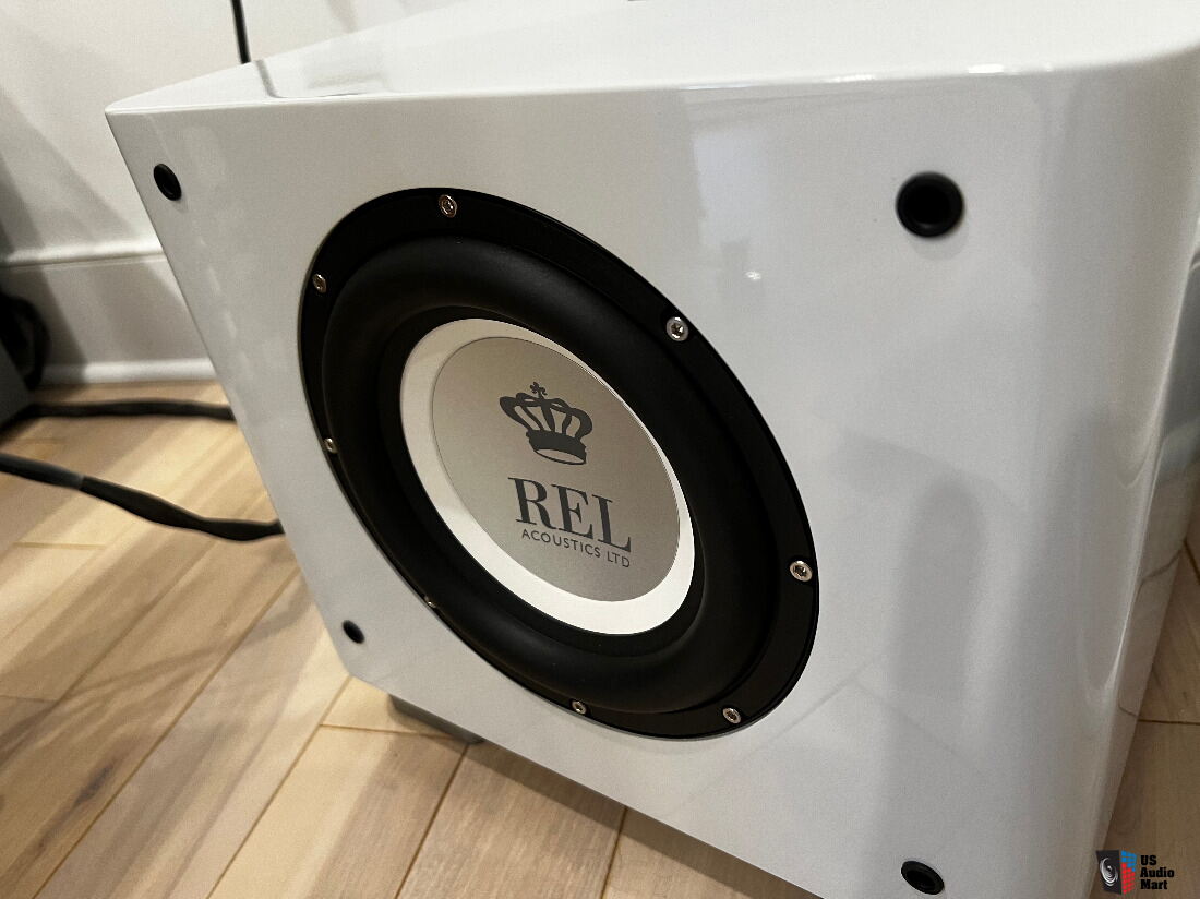 REL T7x in white Photo #4258473 - US Audio Mart