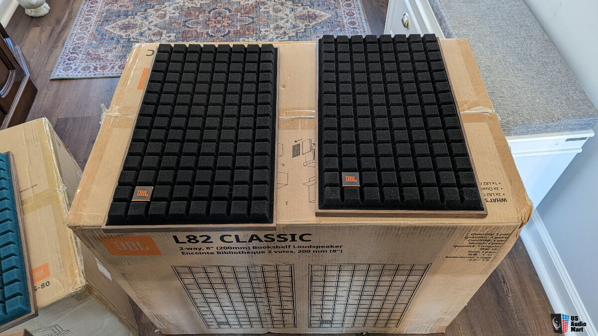 JBL L82 Classic with JS80 stands and 2 sets of grilles Photo #4258533 ...