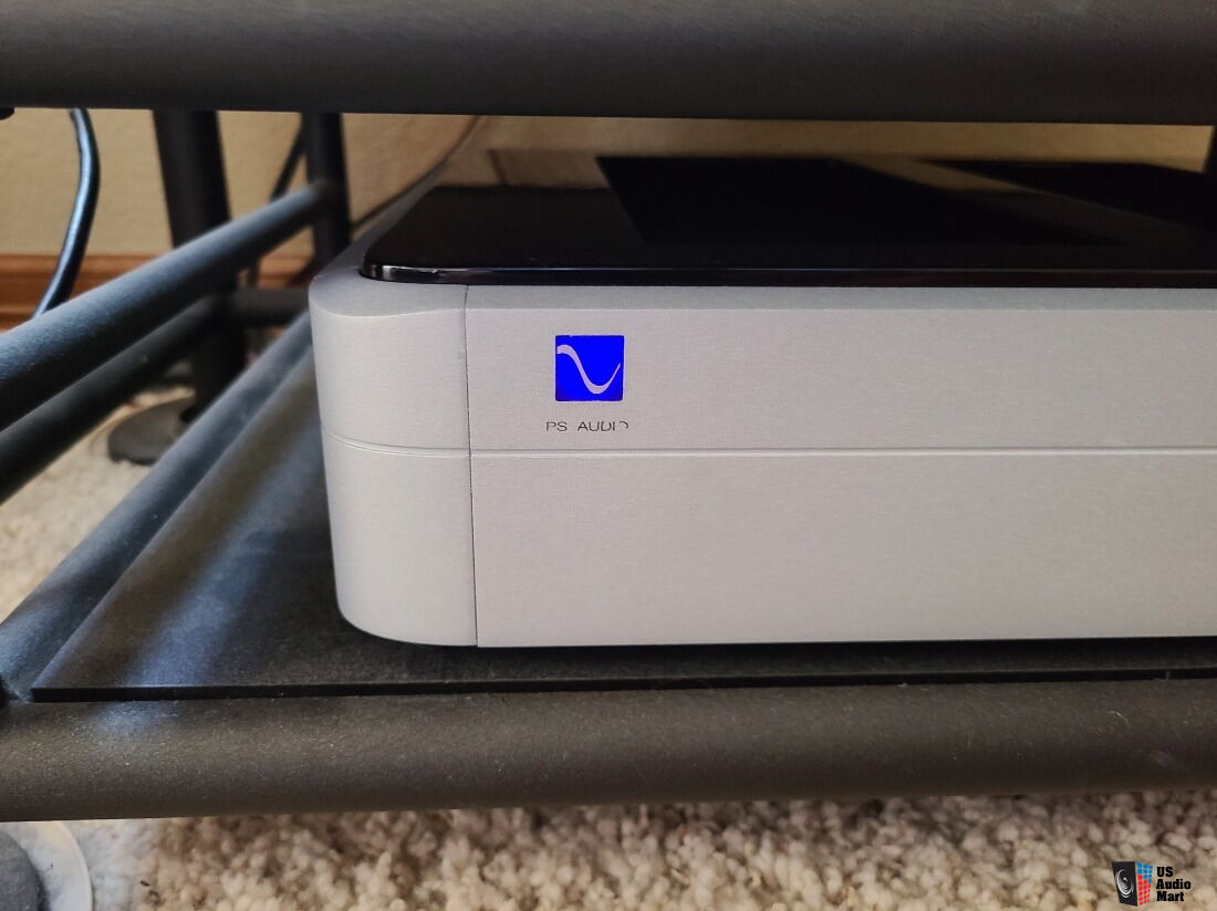 PS Audio PerfectWave Power Plant 5 AC Regenerator conditioner Photo ...
