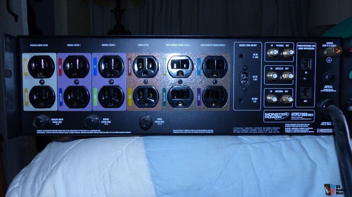 Monster Power Conditioner HTPS 7000 Photo #4264221 - US Audio Mart