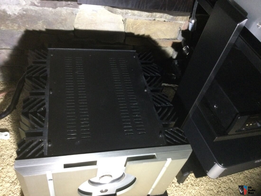 Pass Labs x350.5 local pick up only Photo #4270745 - US Audio Mart