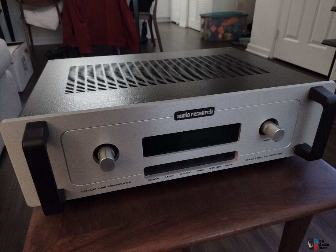 Audio Research LS26 preamplifier Photo #4272798 - US Audio Mart