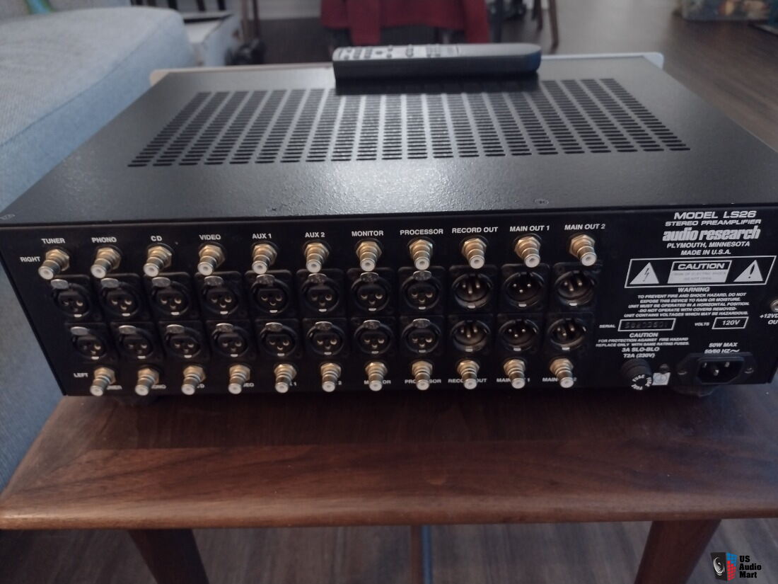 Audio Research LS26 preamplifier Photo #4276390 - US Audio Mart