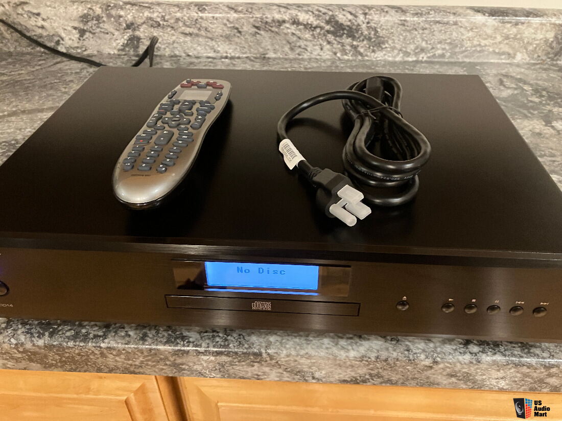 Excellent Rotel CD-14 CD Player with Remote Photo #4277708 - US Audio Mart