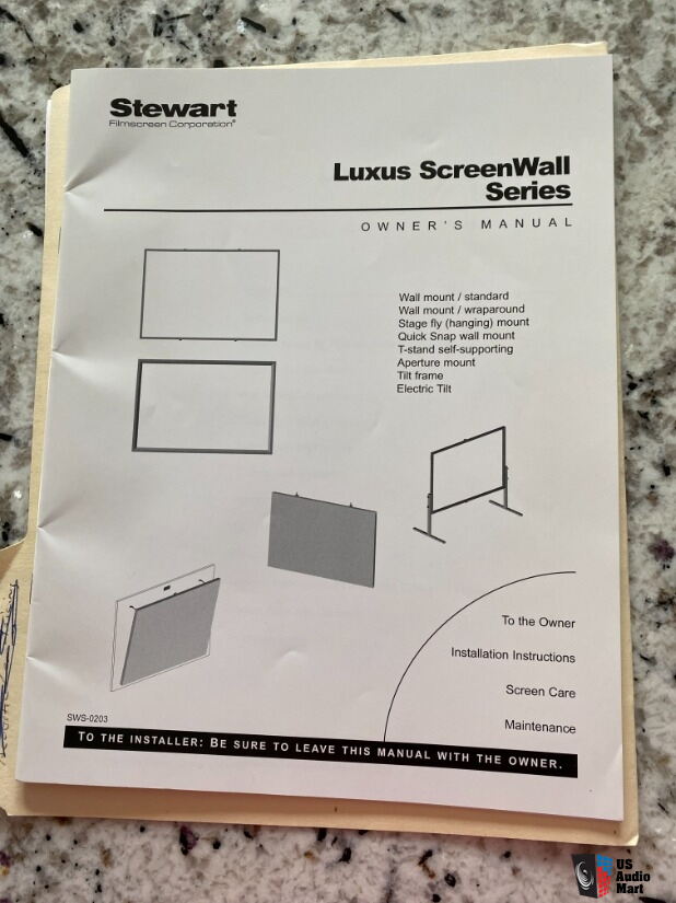 Stewart Filmscreen Luxus ScreenWall Firehawk 100" 16:9 format Photo ...