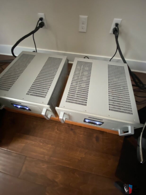 Audio Research Ref250 monoblock amplifiers pair Photo #4285202 - US ...